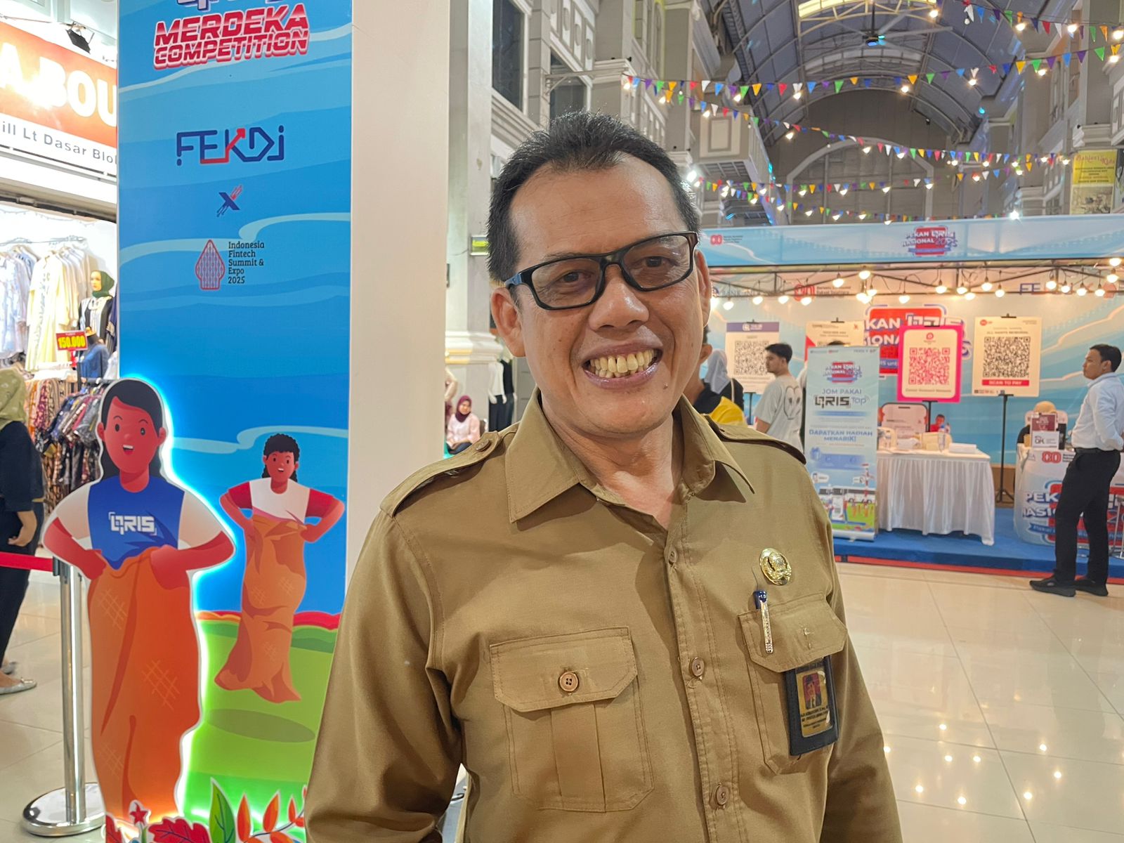 Bapenda Batam Sukses Ajak Wajib Pajak Beralih ke Digital, Pembayaran ...