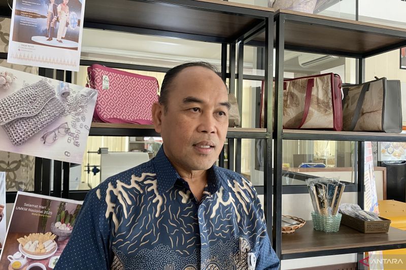 Permudah UMKM Naik Kelas, Diskum Batam Bantu NIB hingga Sertifikat ...